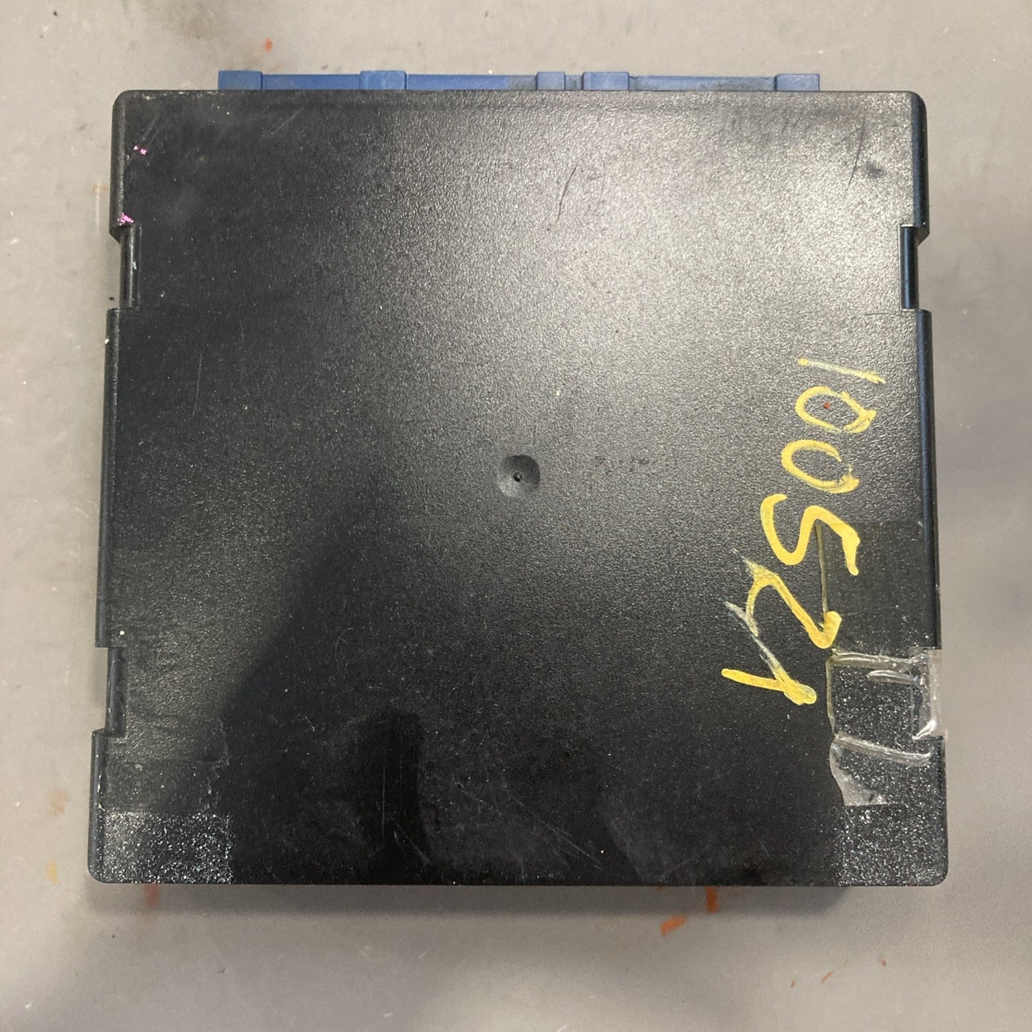 1998-2000 Chevrolet Blazer Body Control Module 09366430 – Automobile ...